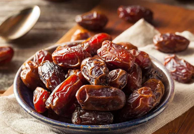 Fresh dates: everything about its benefits and uses - dingonuts