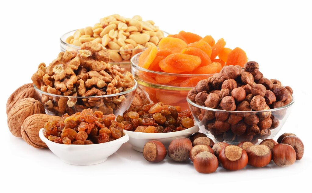 Dry fruits items list - Useful and practical information - dingonuts